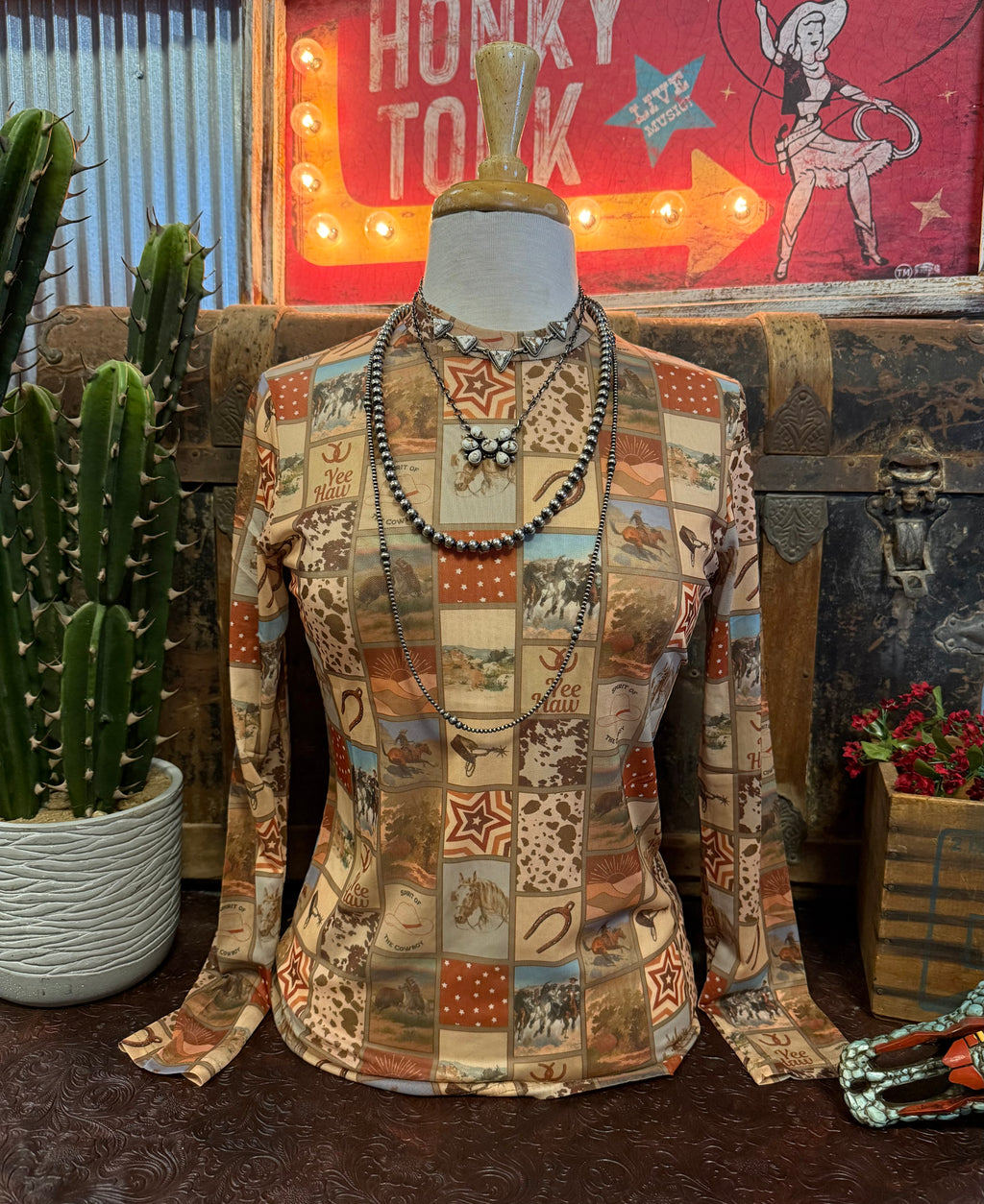 TH Square Western Collage Mesh – The Crystal Boot